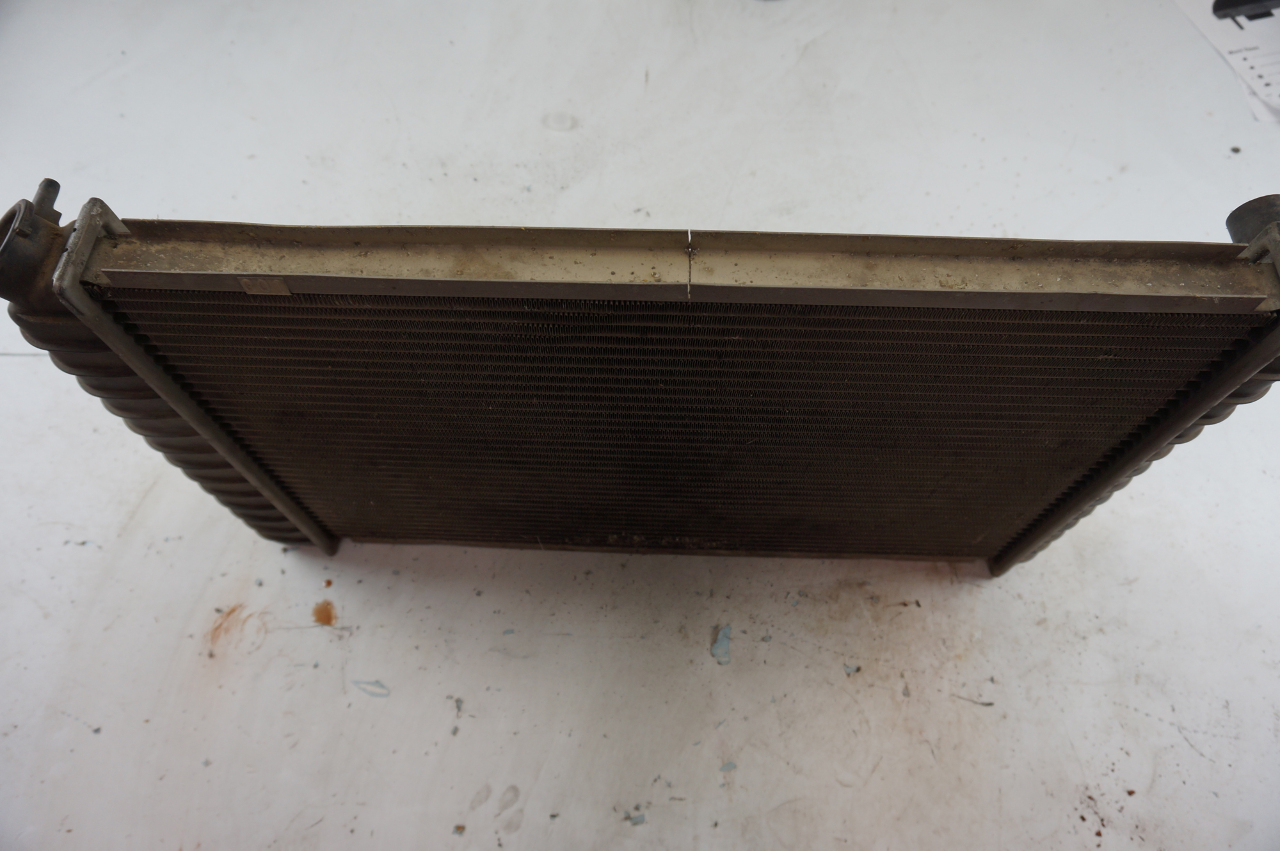 1984-1990 Chevy Corvette C4 Radiator GM Original Used 3057808 | Factory ...
