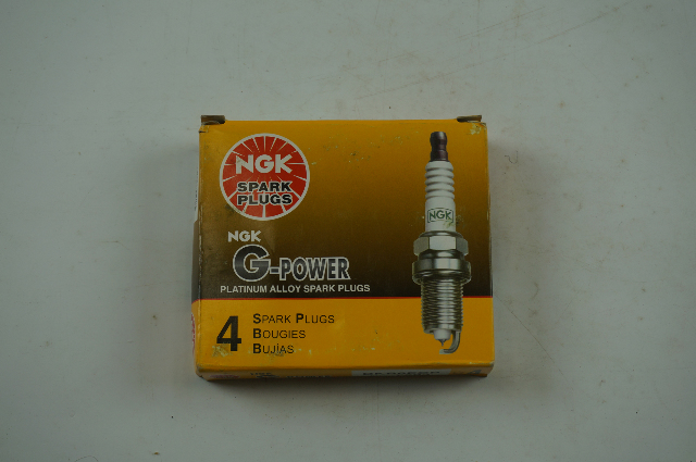 NGK V POWER BKR6EGP SPARK PLUGS PACK OF 4 #7092 NOS | Factory OEM Parts